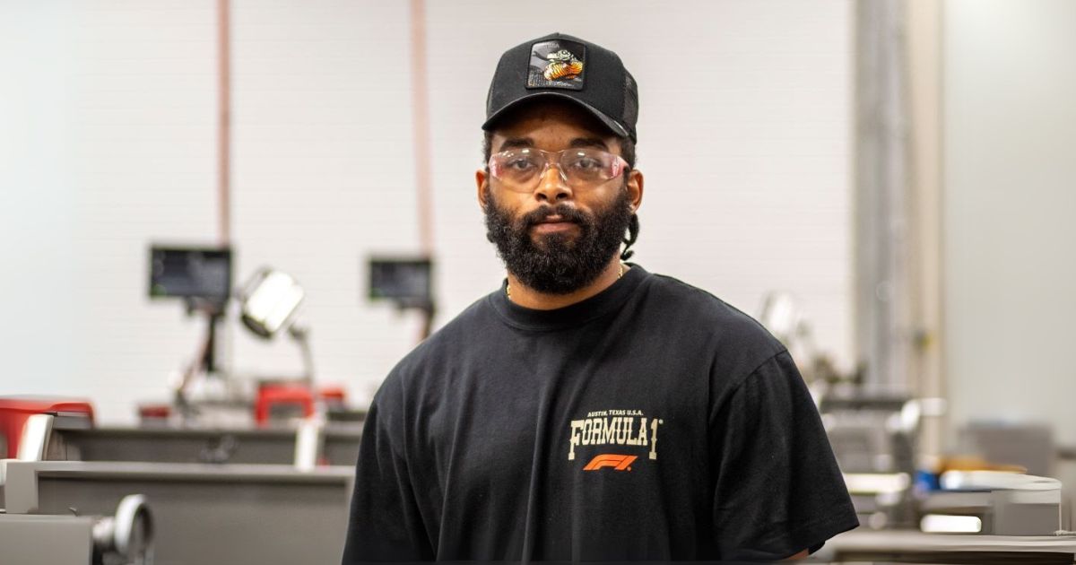 EFSC’s Program Trains Future CNC Machinists | EFSC Blog